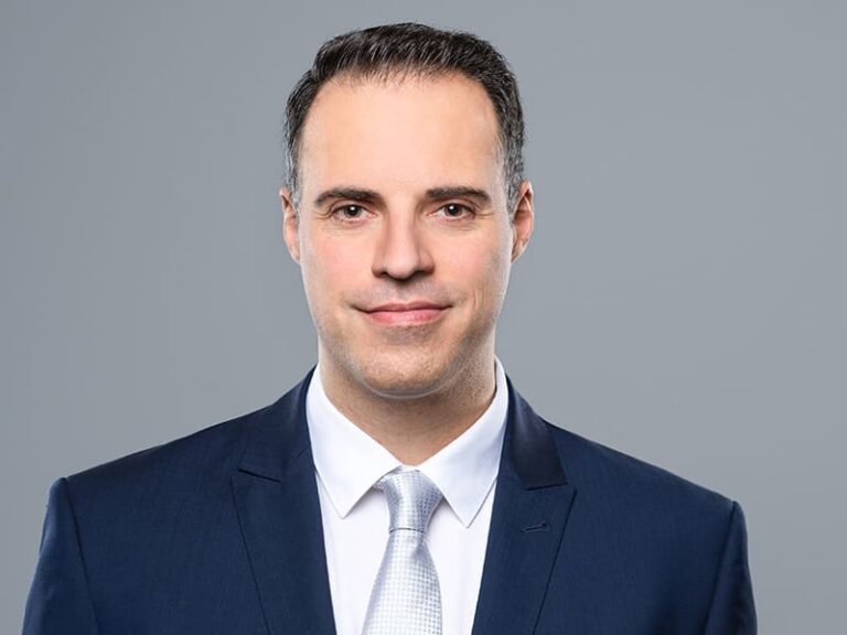 Alexander Harfousch – Ihr Ansprechpartner bei Wolter Hoppenberg